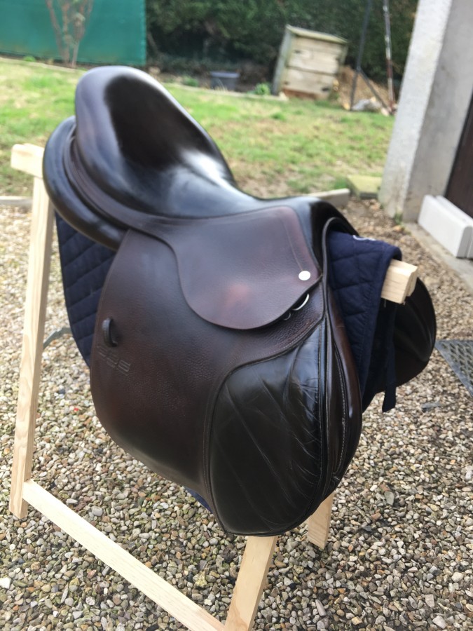 Cheval Annonce - Petites annonces équestres - Cavalier - Chevaux ...